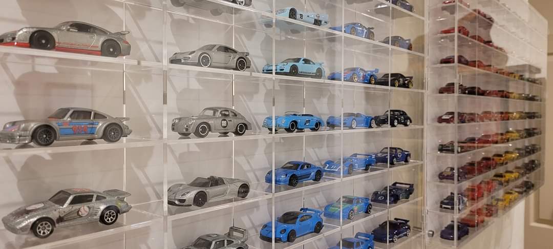Acrylic/Perspex 1:64 Scale Diecast Model 80 Car Display - Perfect Scale ...